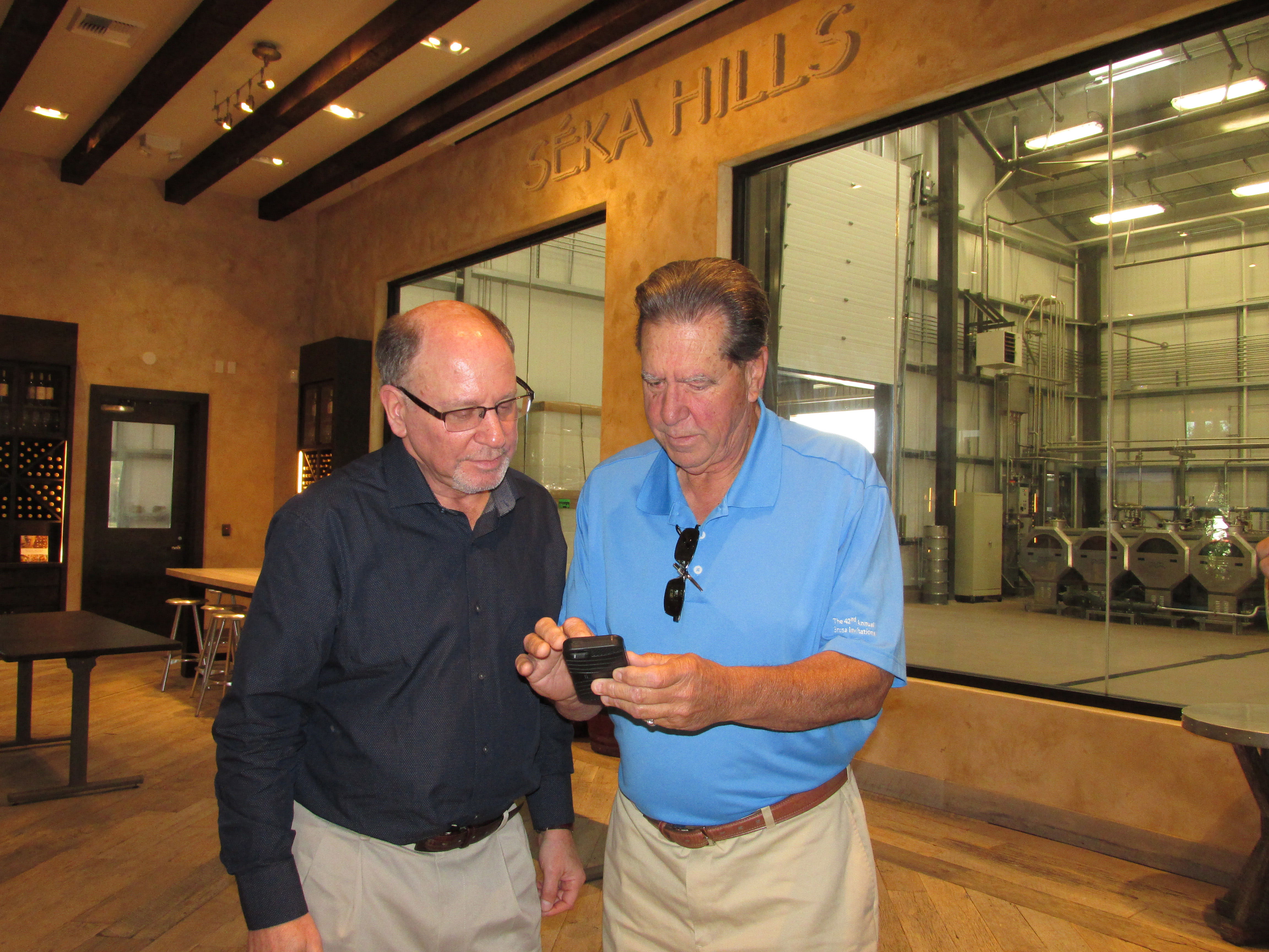 Index of /uploads/gallery/